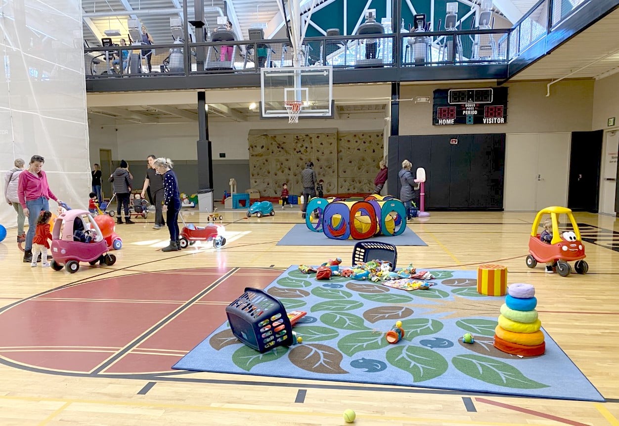 Kids, parents flock to ‘Twosday Mornings’ at Kahle center ...