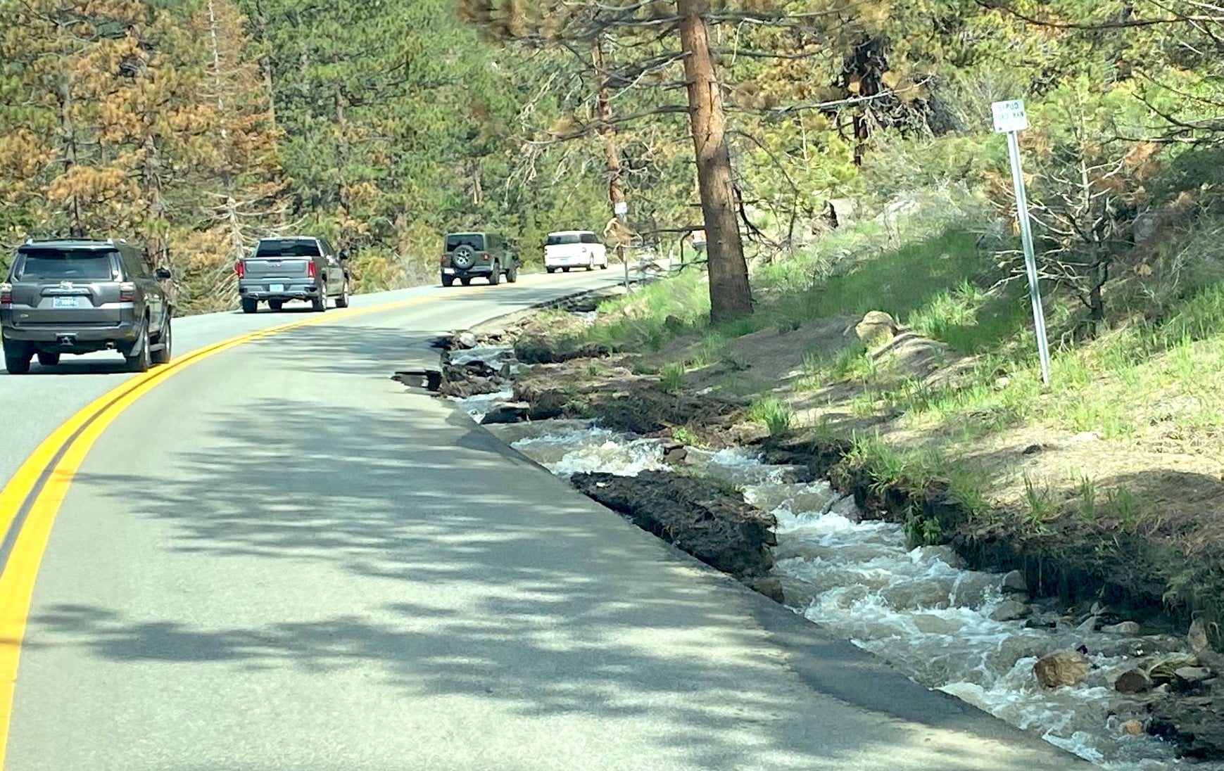 Update: Highway 88 reopened with one-way traffic control after being ...