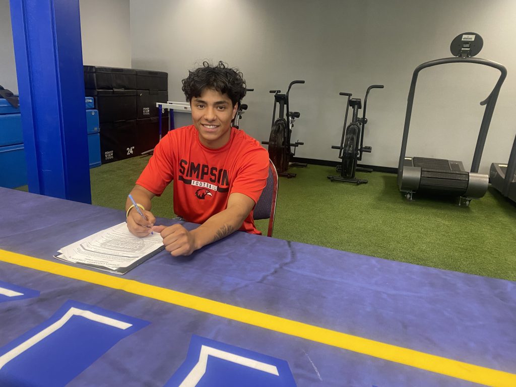 South Tahoe football player signs to inaugural Simpson University team ...