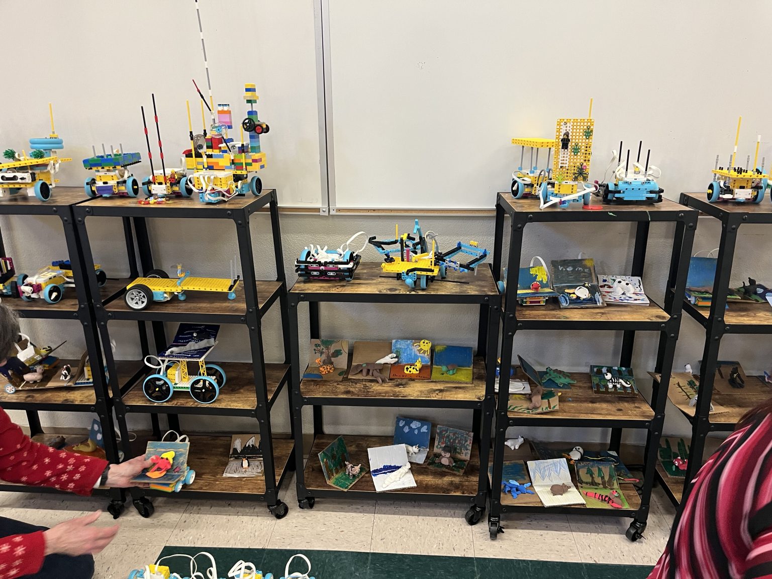 Incline celebrates the 3rd annual Robot Parade | TahoeDailyTribune.com