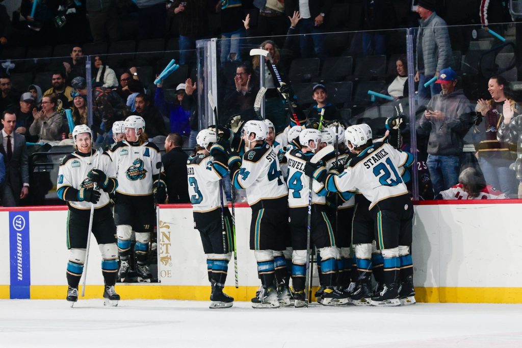 Tahoe lights up the night in OT, defeats Allen 3-2 | TahoeDailyTribune.com