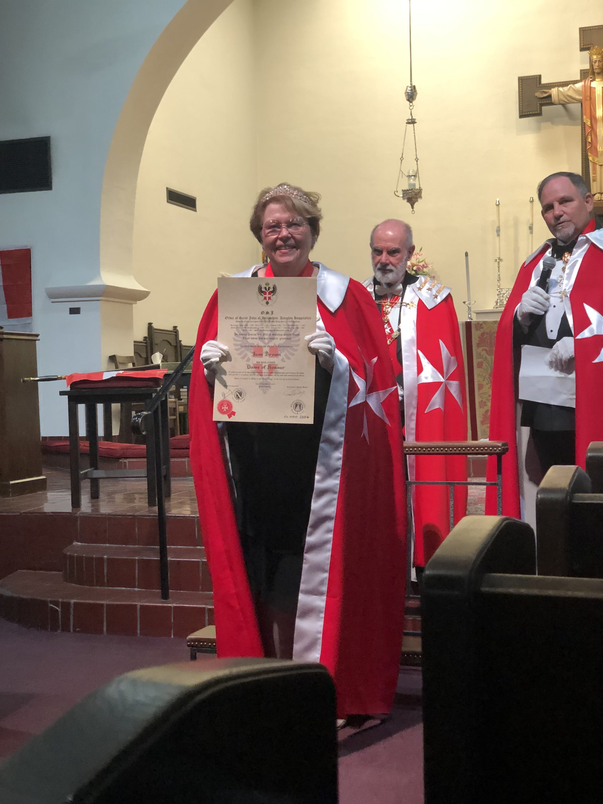 Former Incline resident, sculptor ‘Knighted’ for charity work ...