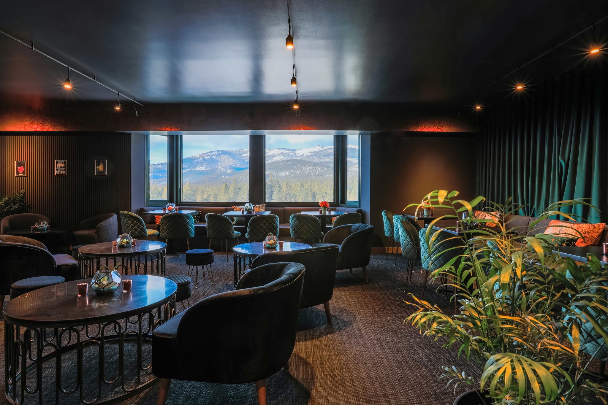 Hyatt Regency Lake Tahoe refreshes guest rooms, event spaces in Main ...